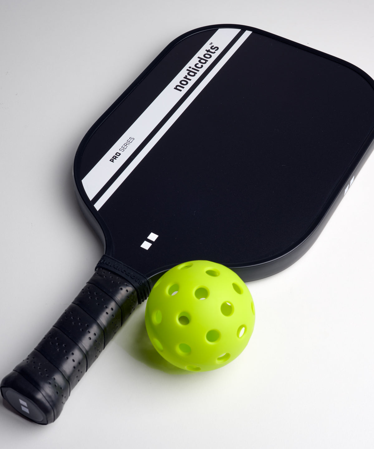 Pro Series Pickleball Paddle - Stealth Black